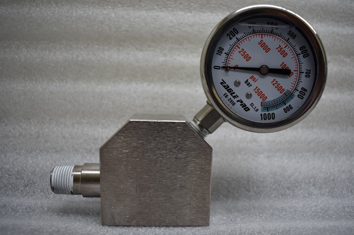 High pressure manometer with adapter - Accessories - Taon Hydraulic